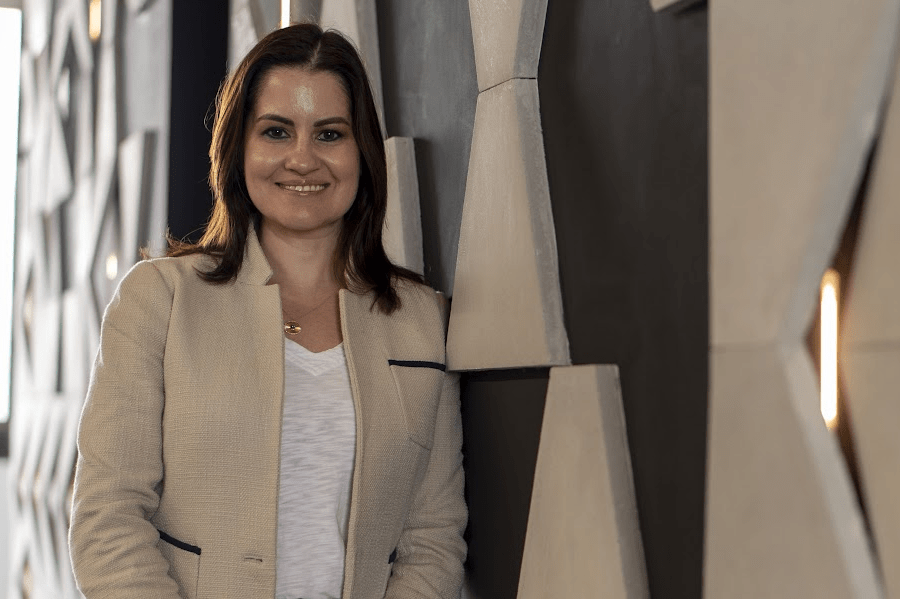 NOTICIAS - Stephanie Melville